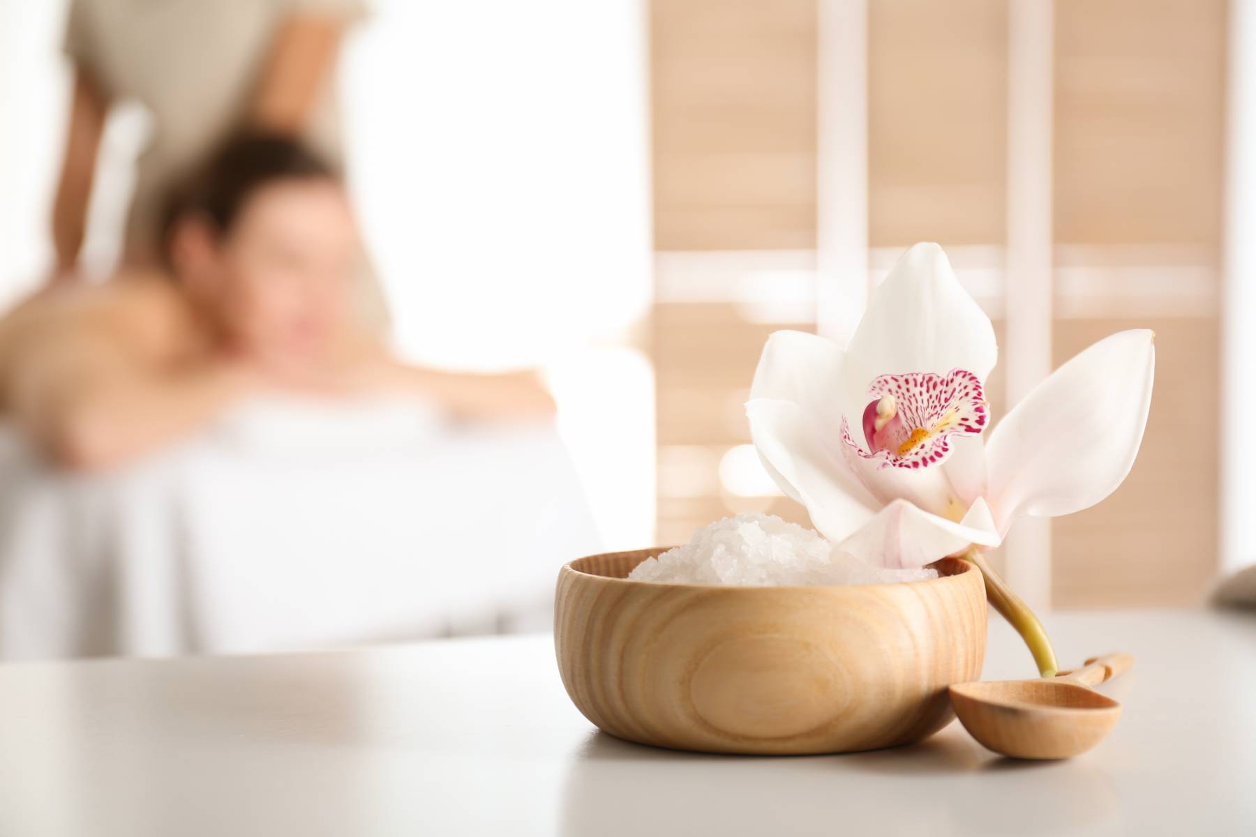 Relaksasikan tubuh, Inilah 7 Manfaat Spa Untuk Kesehatan Tubuh