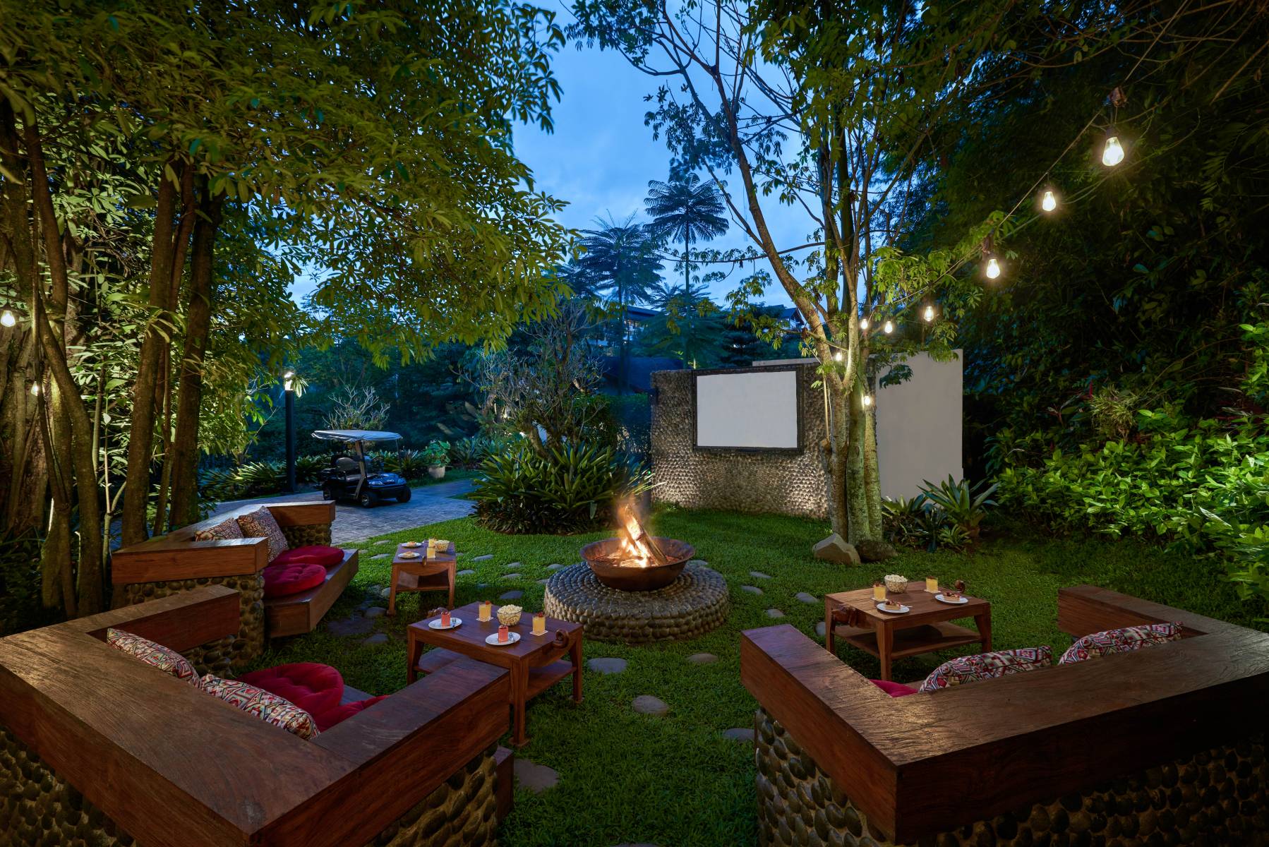 Presidential Villa - Pullman Ciawi Vimala Hills Resort